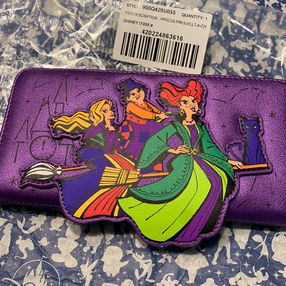 Loungefly | Bags | Disney Loungefly Sanders Sister Hocus Pocus Wallet ...
